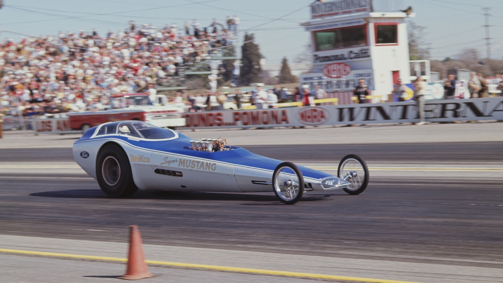 Download Vehicle Dragster 4k Ultra HD Wallpaper