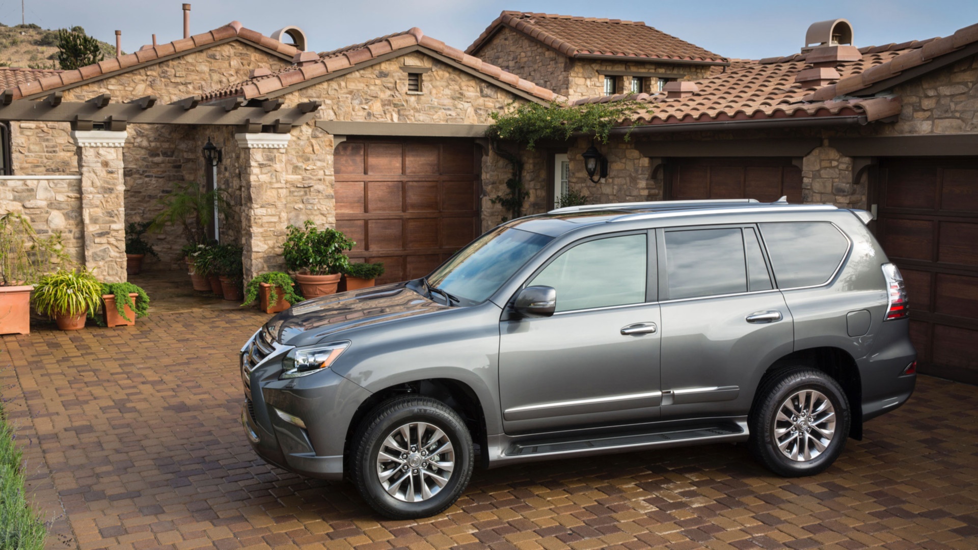 Download Vehicle Lexus GX HD Wallpaper