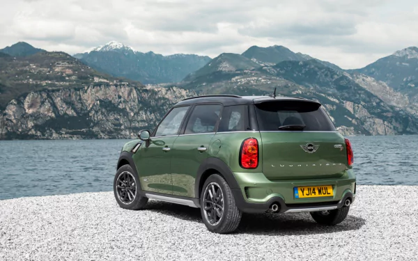 [10+] Mini Countryman Wallpapers