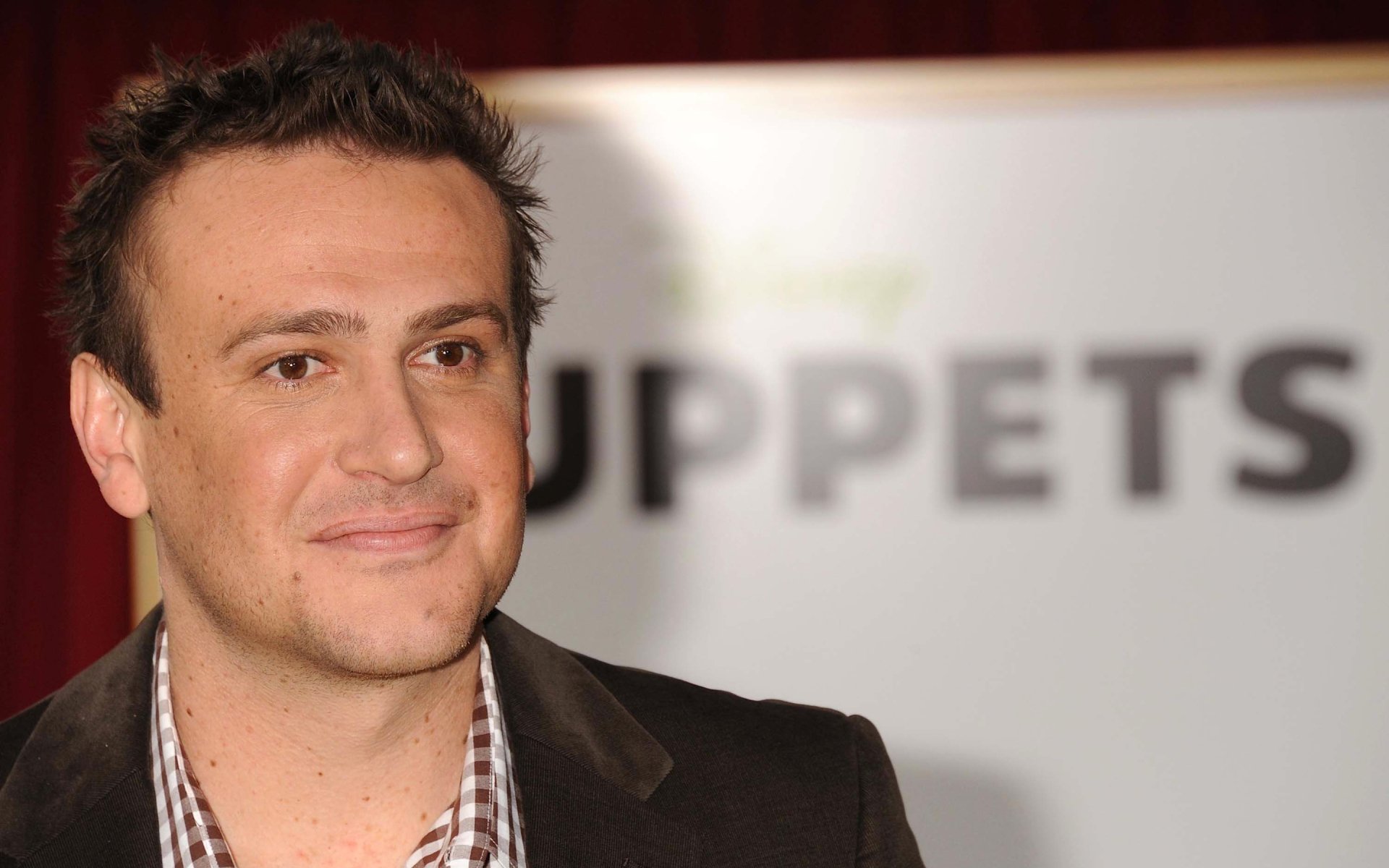 Download American Actor Celebrity Jason Segel HD Wallpaper