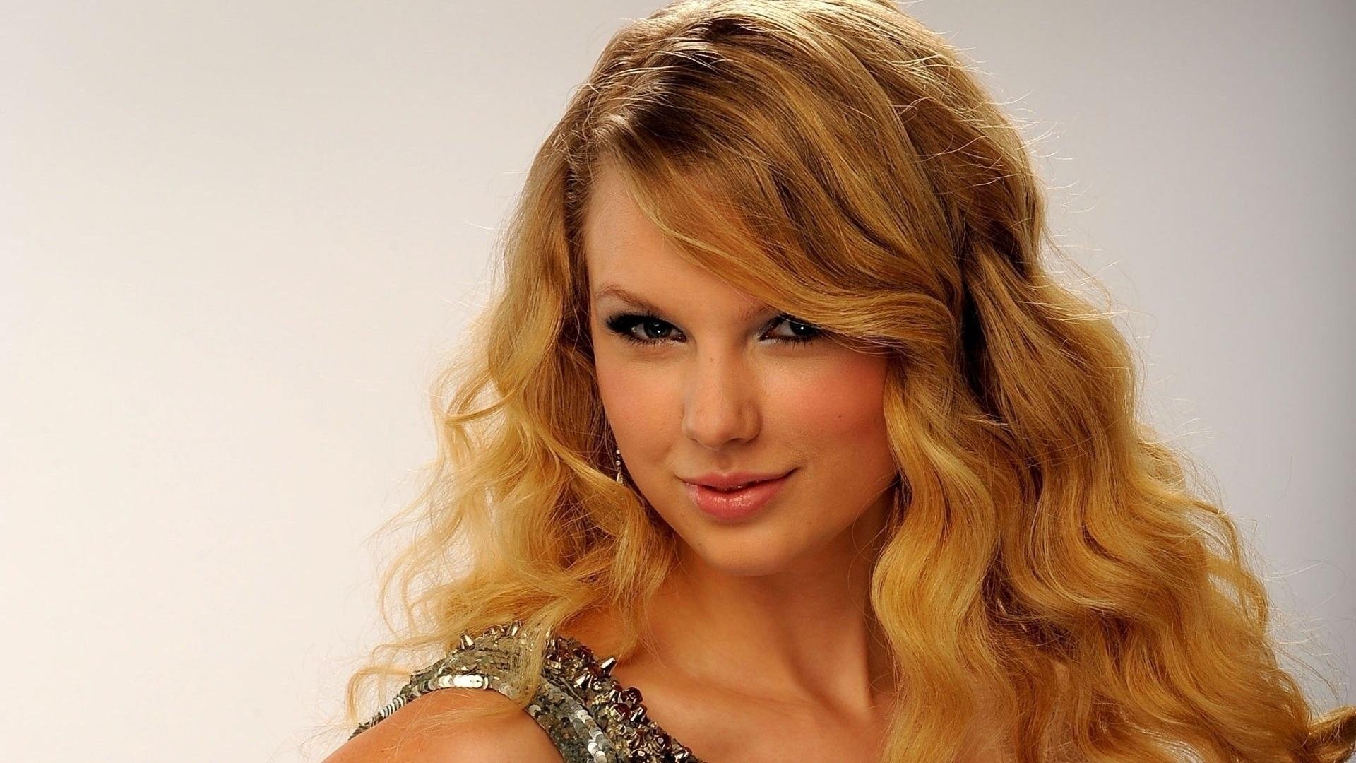 Download Music Taylor Swift HD Wallpaper