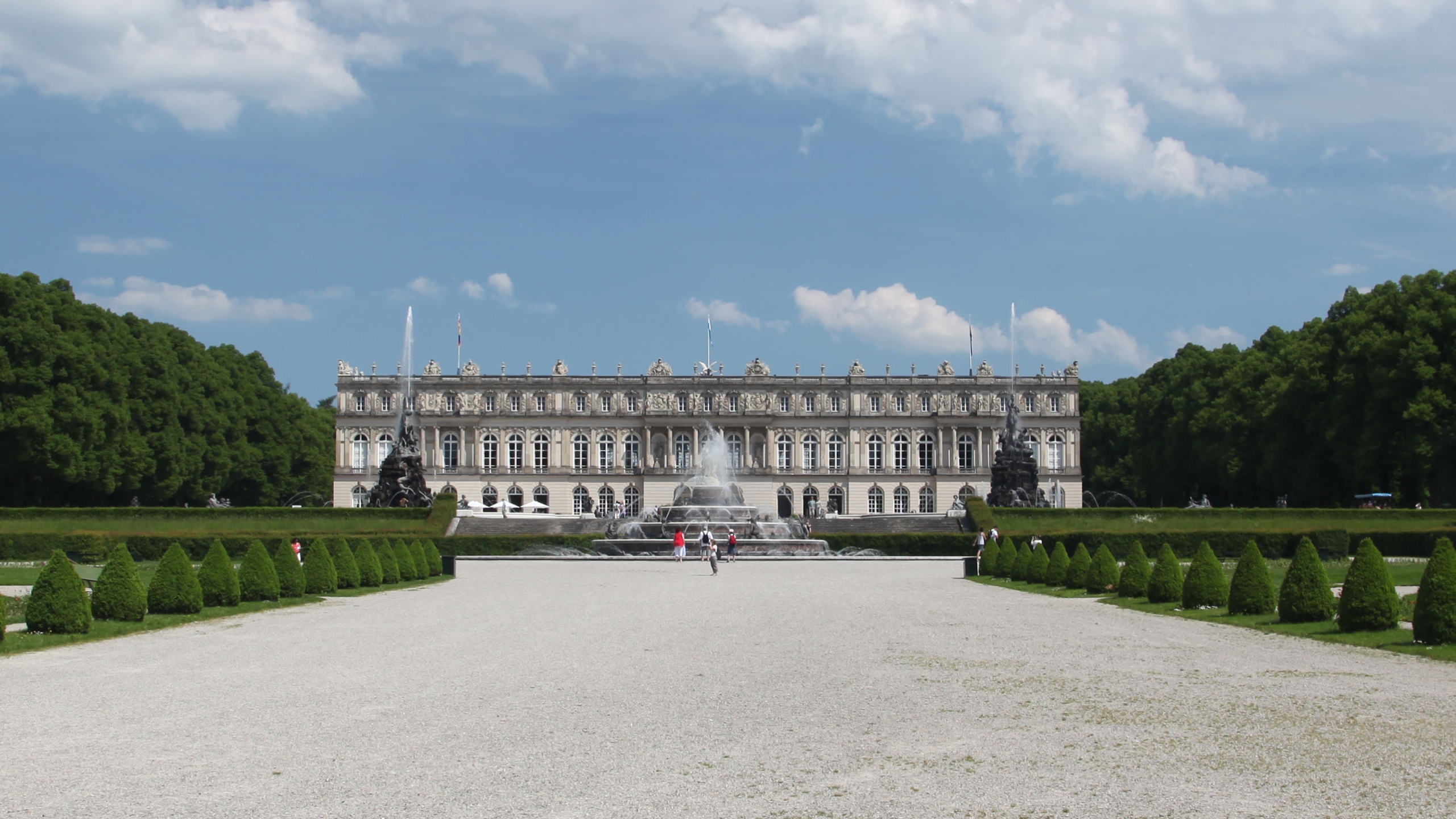 Download Man Made Herrenchiemsee Palace HD Wallpaper