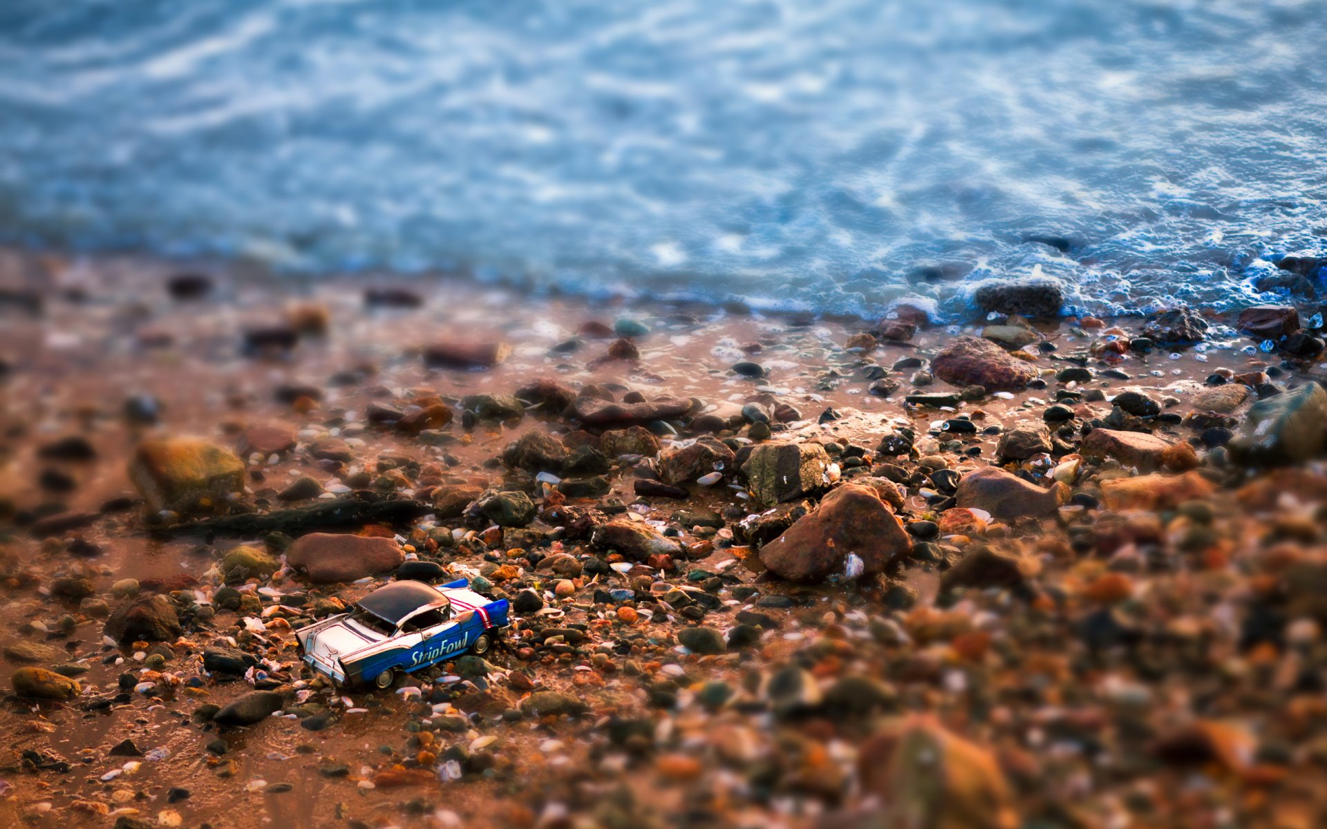 Download Car Beach Man Made Toy HD Wallpaper