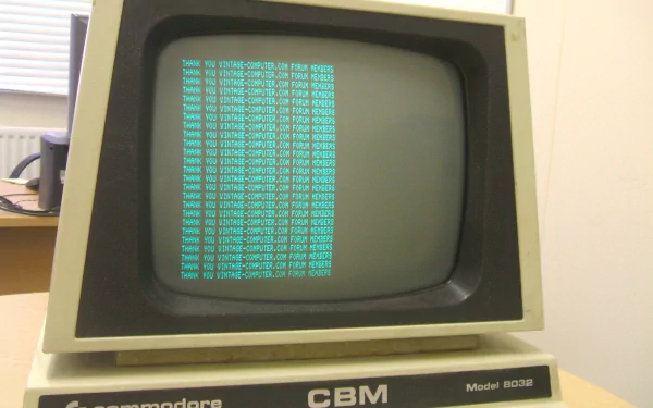 Commodore 8032 Wallpapers