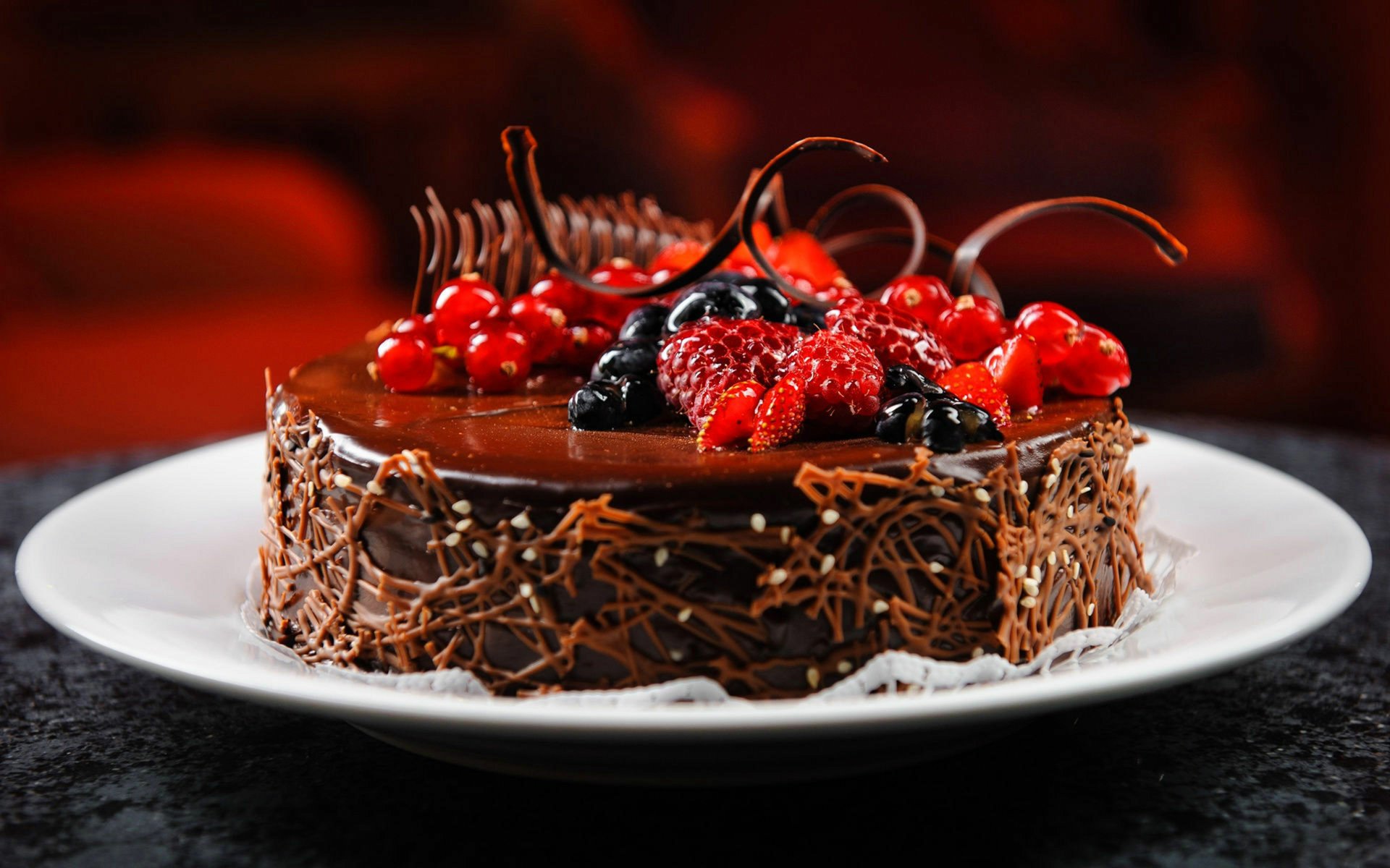 Download Dessert Red Berry Chocolate Food Cake 4k Ultra HD Wallpaper
