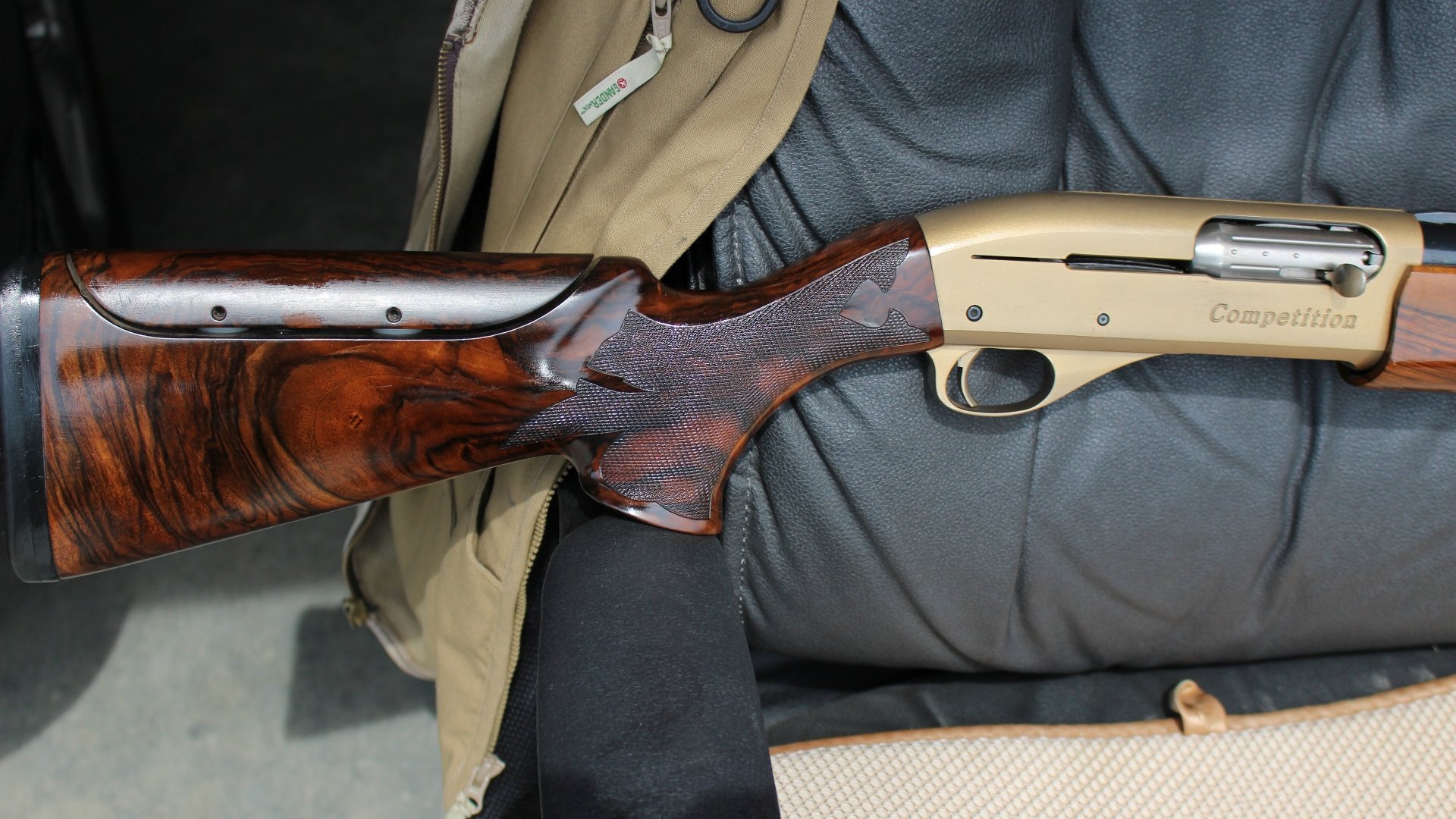 4K Ultra HD Shotgun Craftsmanship: Man-Made Precision and Elegance