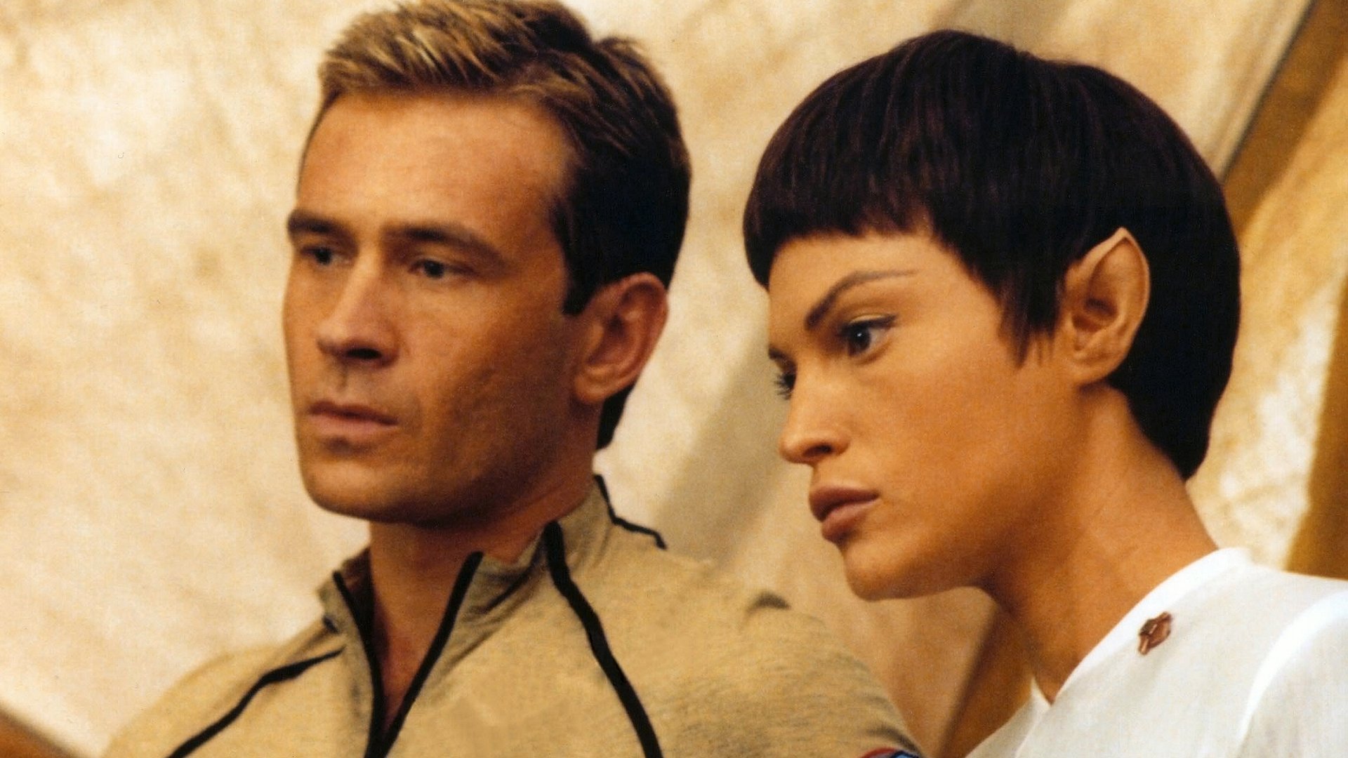 Jolene Blalock's Instagram, Twitter & Facebook on IDCrawl