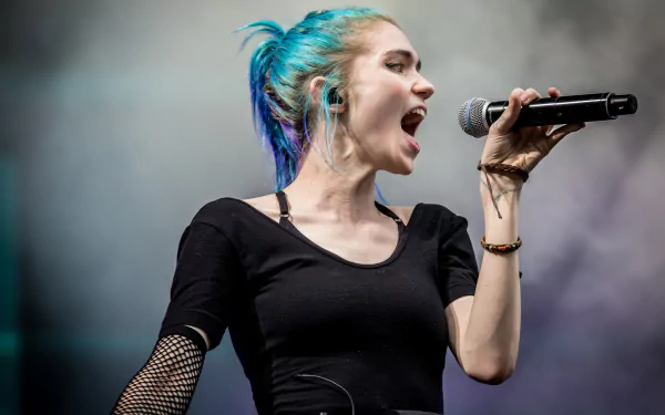 [10+] Grimes Wallpapers