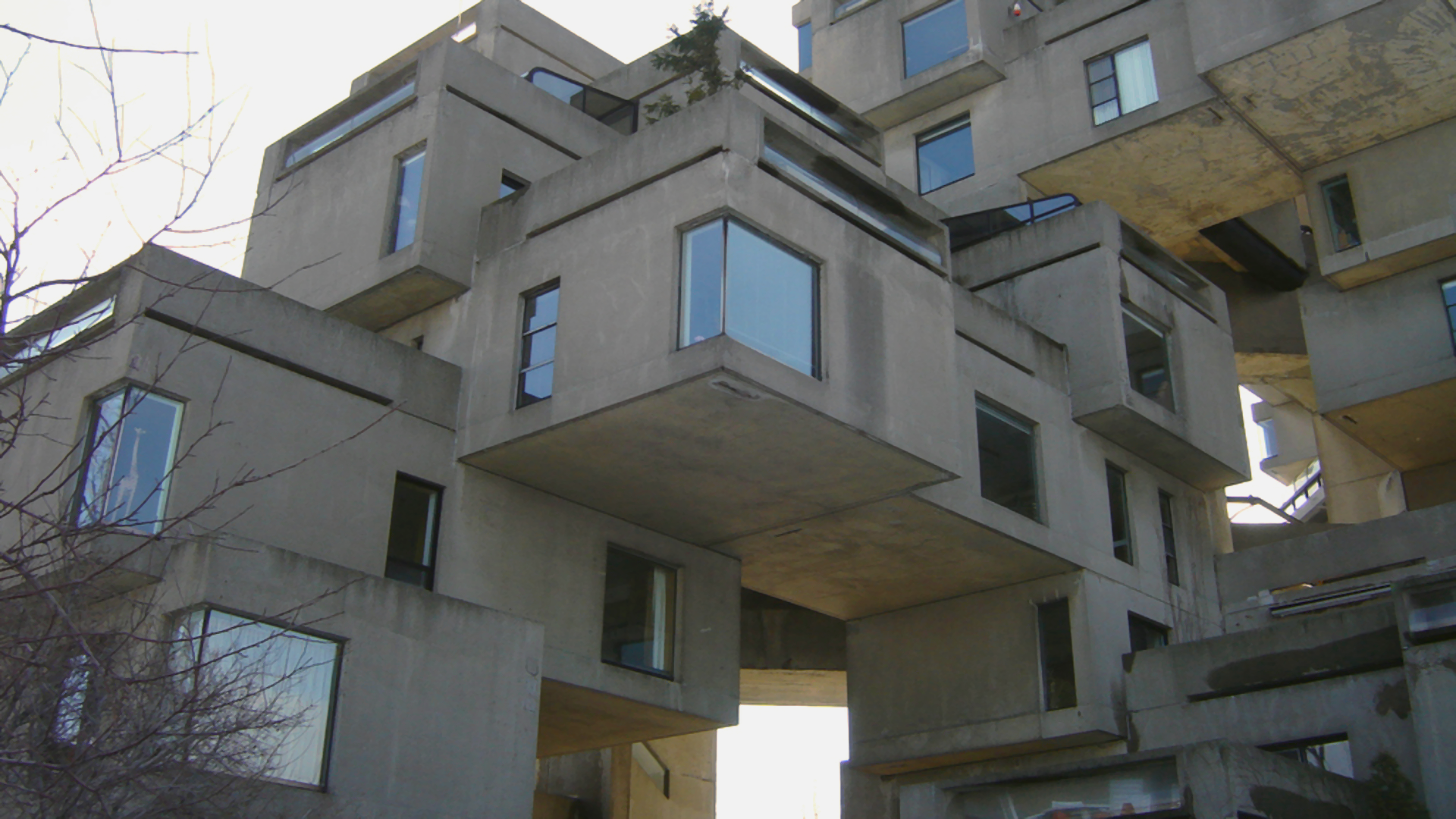 Download Man Made Building HD Wallpaper