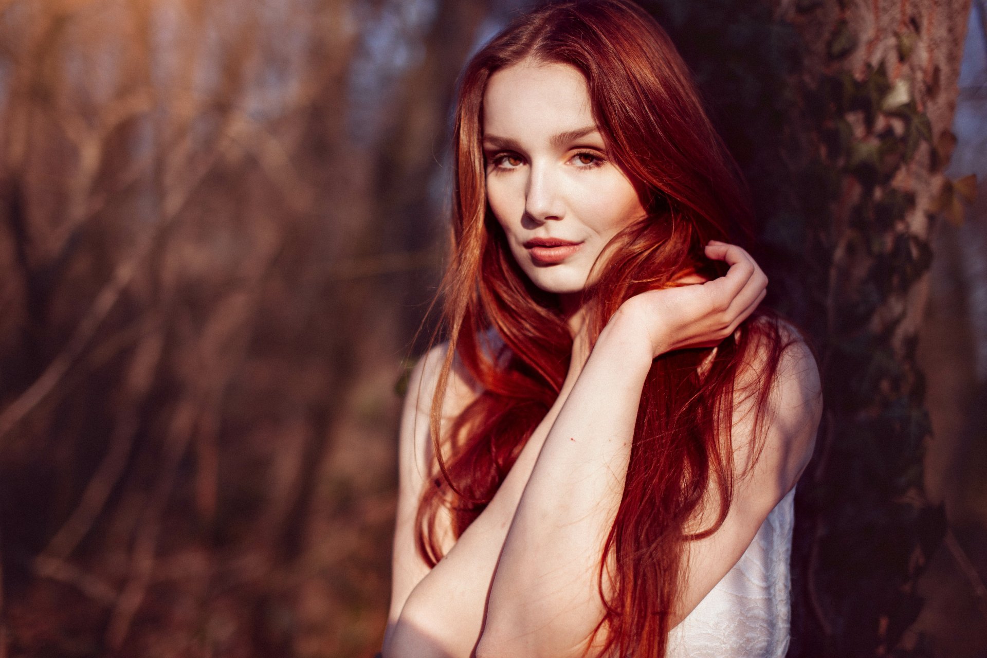 4K Ultra HD Portrait of a Radiant Redhead Model by Anne Hoffmann