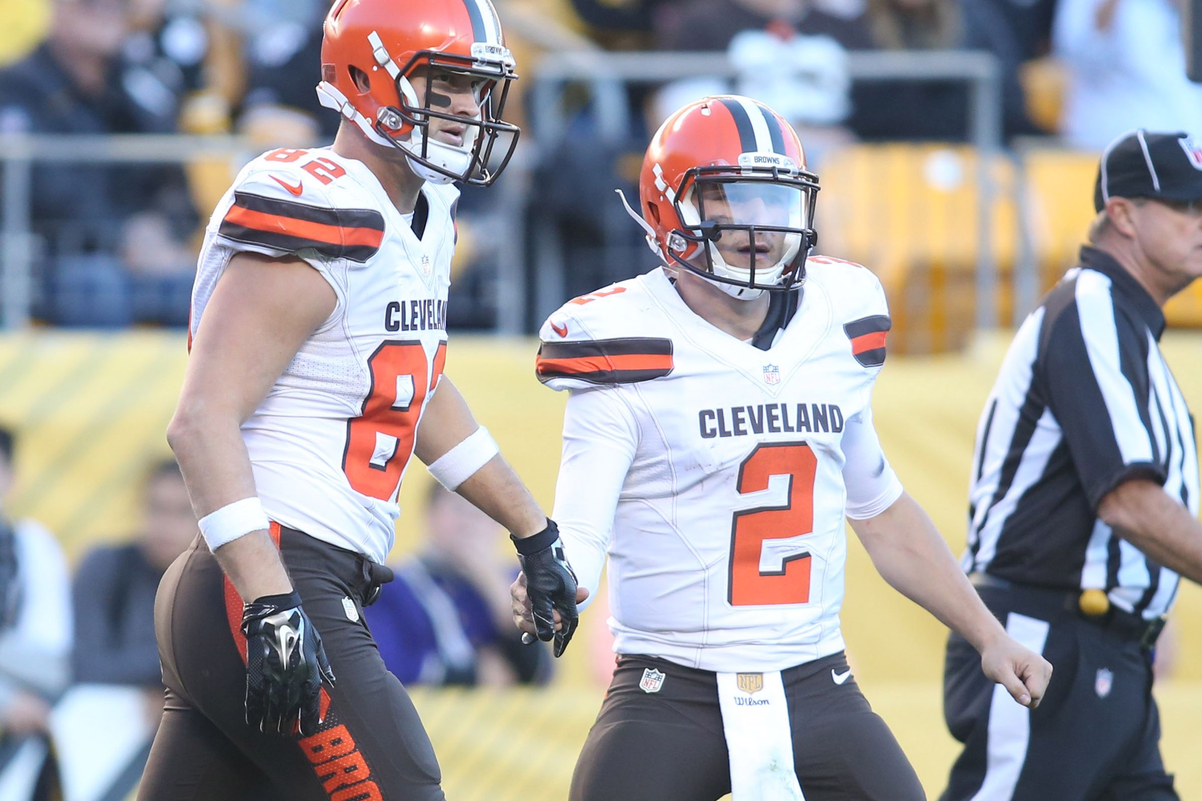 Cleveland Browns HD Wallpaper | Background Image | 2400x1600