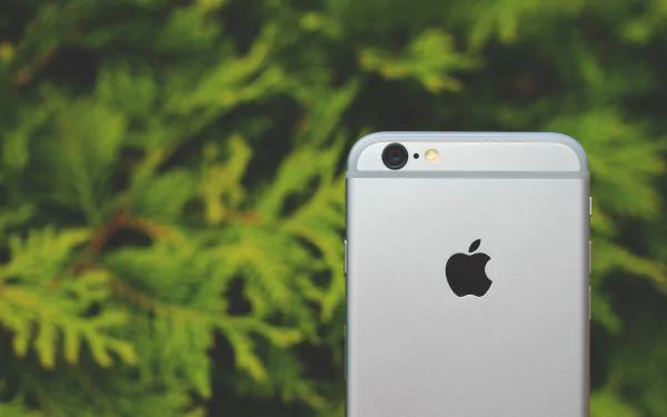 [10+] IPhone 4k Wallpapers