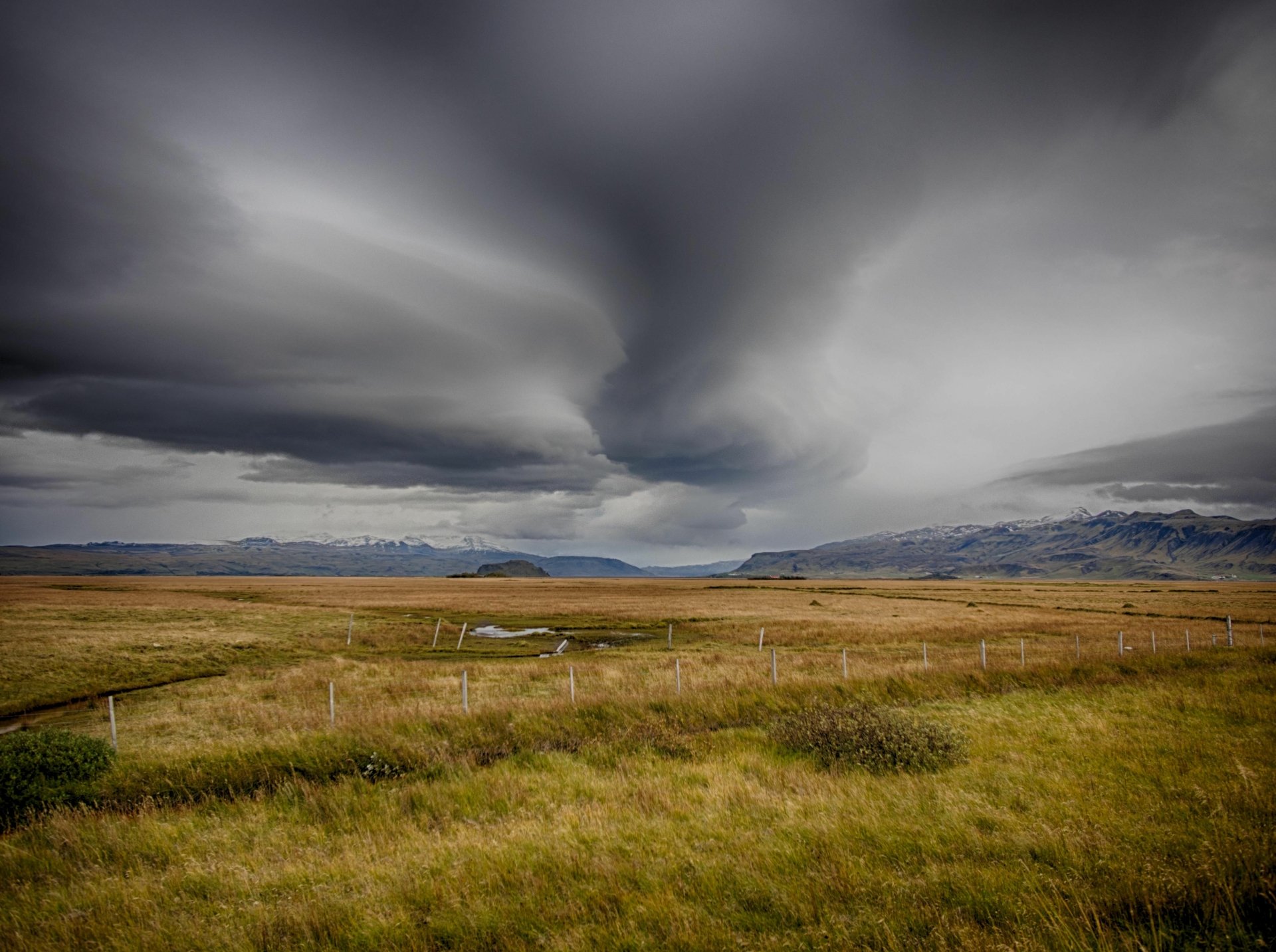 Download Field Mountain Cloud Photography Landscape 4k Ultra HD Wallpaper