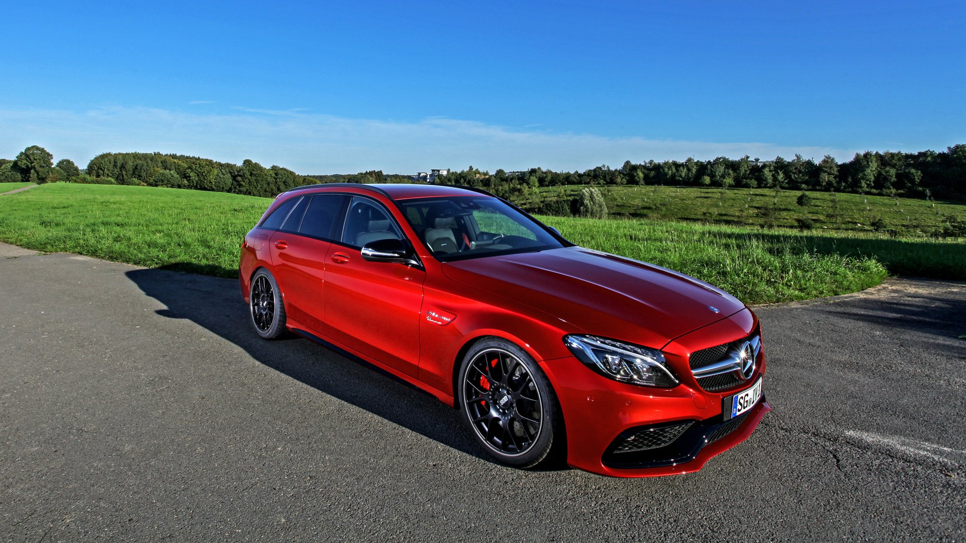 Download Car Mercedes-Benz Vehicle Mercedes-Benz C-Class HD Wallpaper