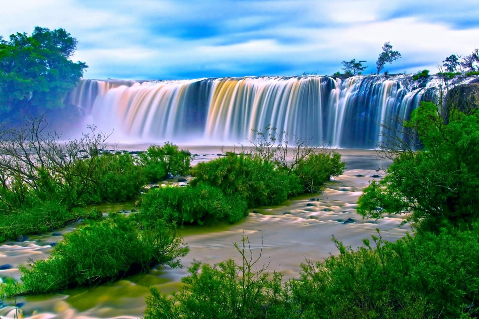 Download Green Tree Nature Waterfall HD Wallpaper | 2048x1365 ...