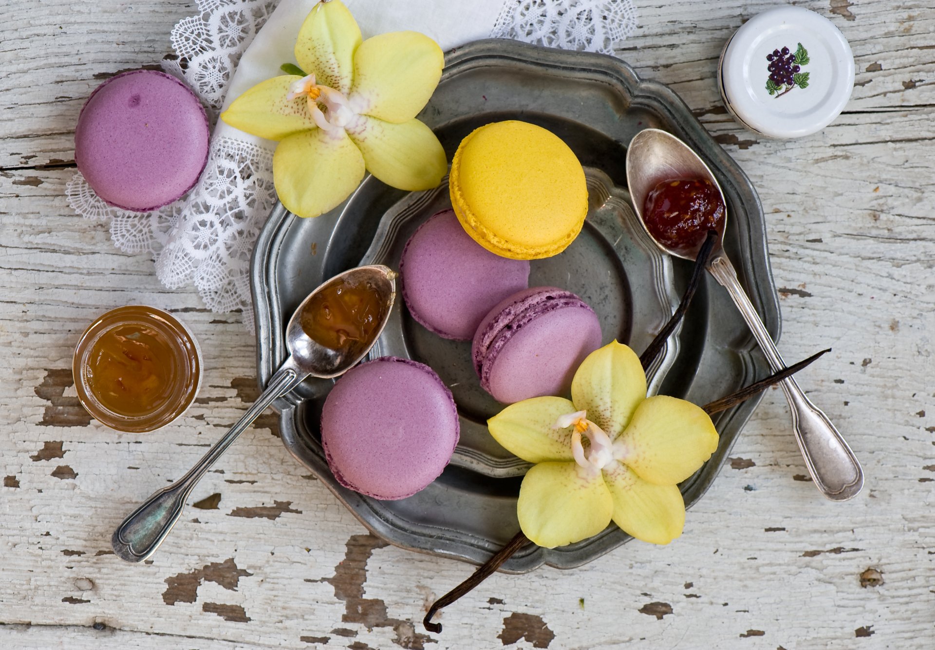 Creamy Macaron Delight: 4K Ultra HD Pastry & Dessert Elegance by Anna ...
