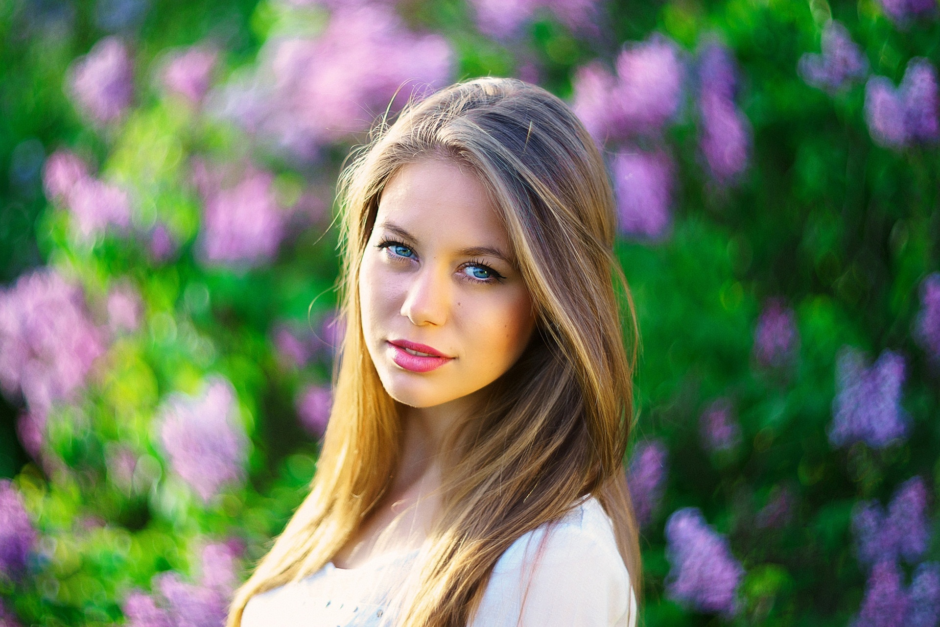 Download Face Bokeh Blonde Blue Eyes Woman Model Hd Wallpaper
