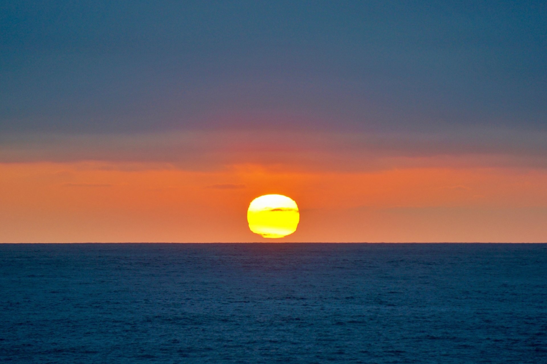 Download Sun Horizon Sky Ocean Nature Sunrise HD Wallpaper