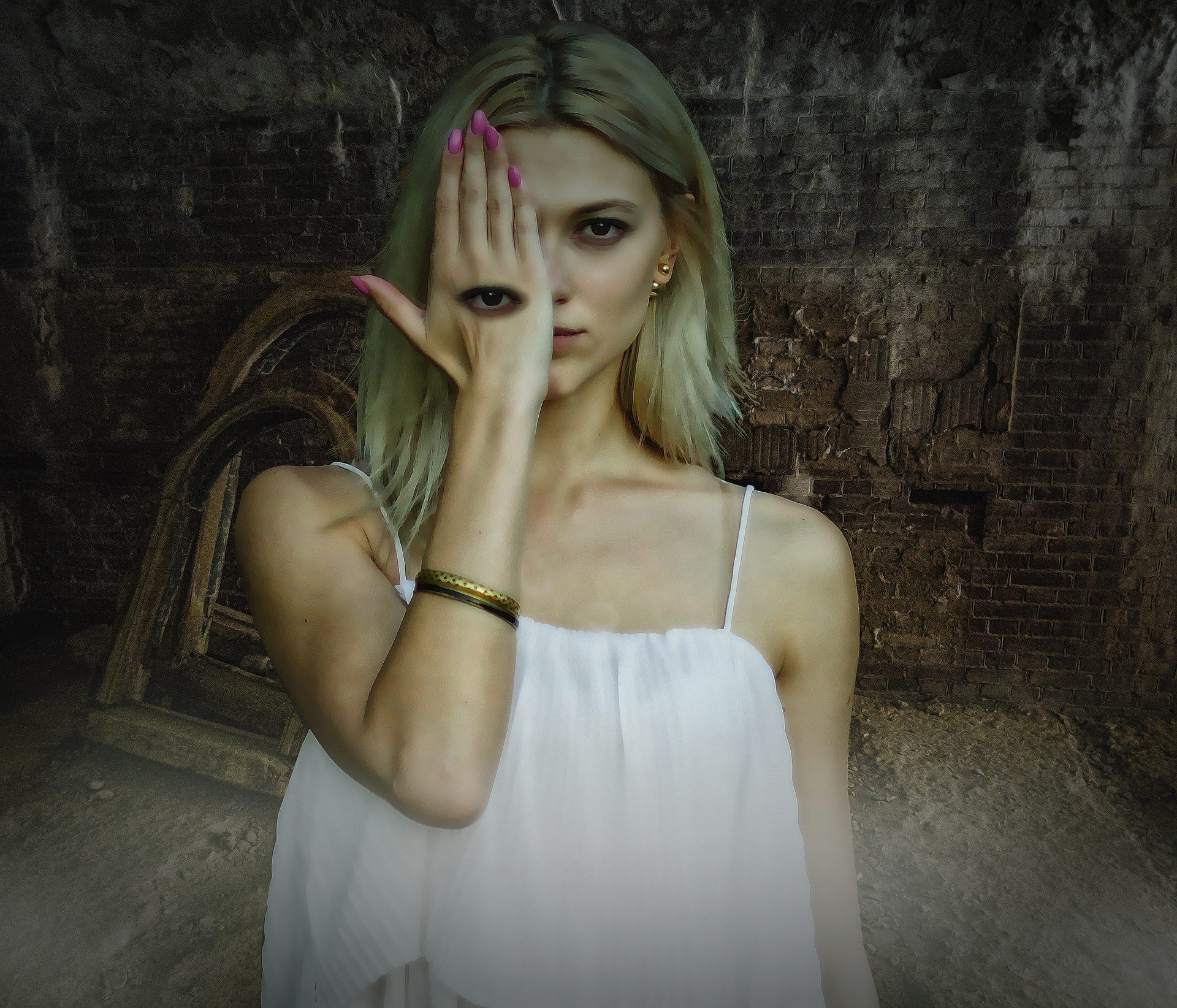 Download Dark Woman HD Wallpaper | 1920x1644 | Wallpaper Abyss