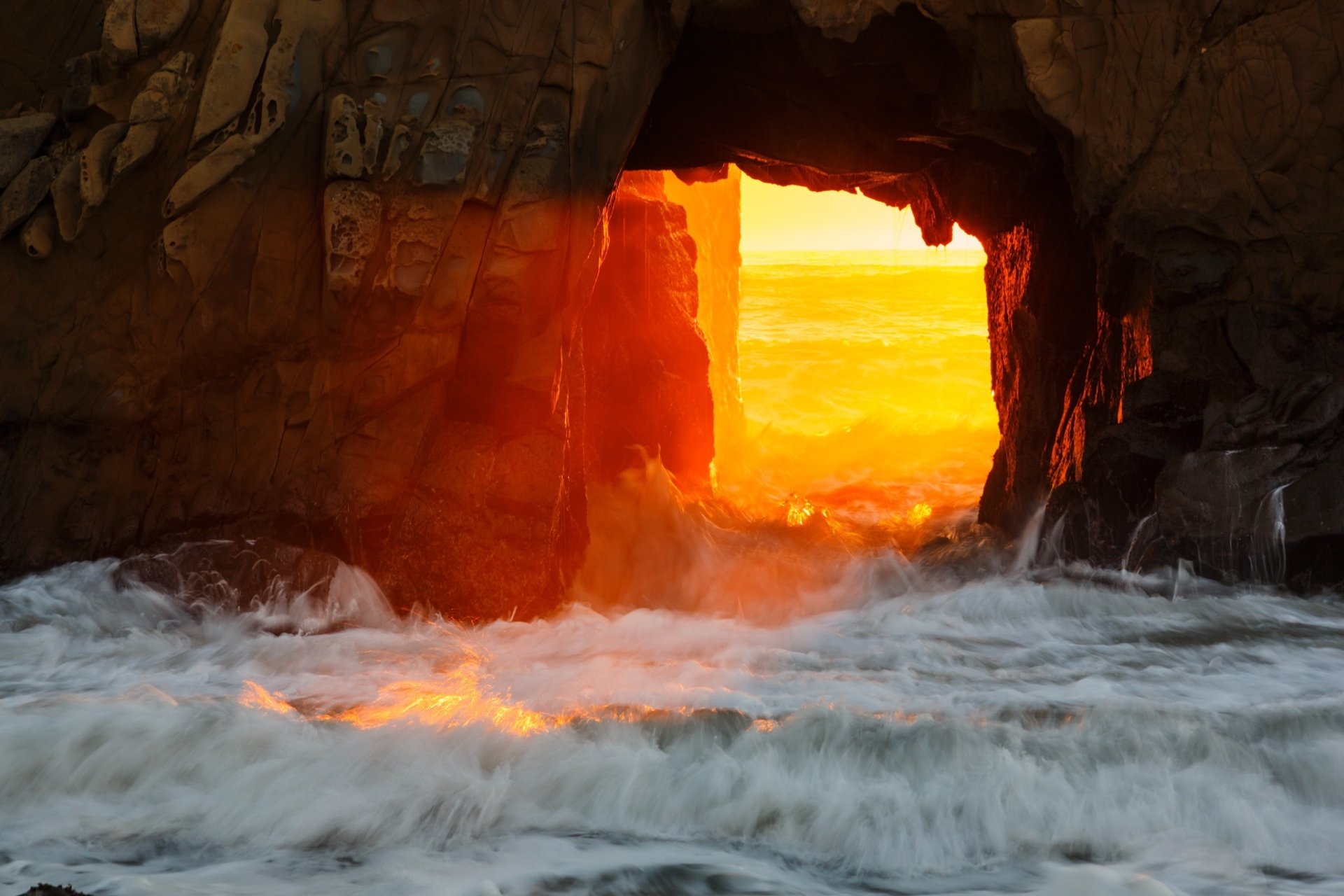 Download Ocean Sunbeam Wave Nature Arch Ocean Waves HD Wallpaper ...