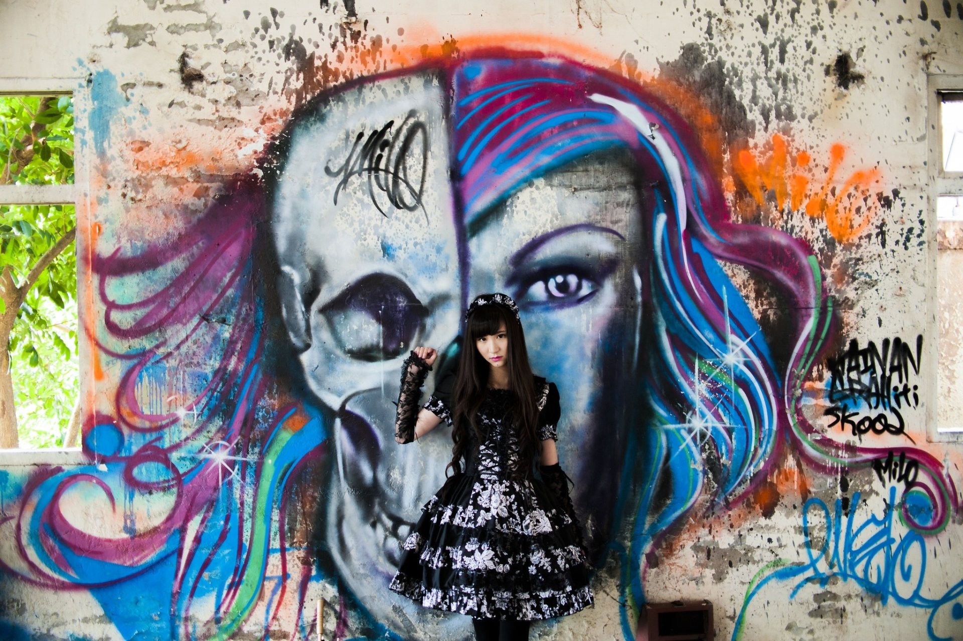 Download Black Dress Brunette Graffiti Model Woman Asian HD Wallpaper ...