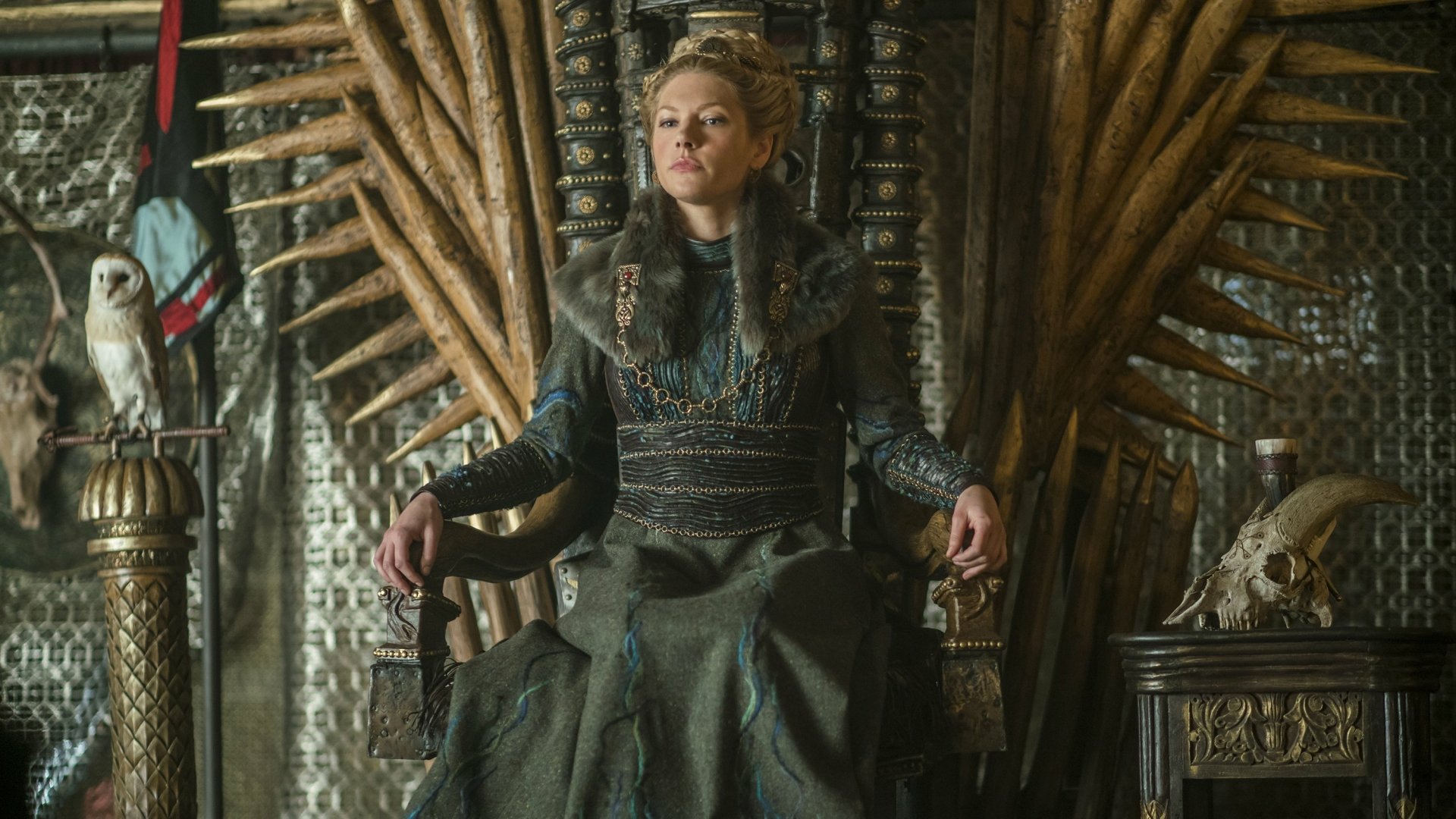 Lagertha’s Throne: Iconic Vikings HD Wallpaper Featuring Katheryn Winnick