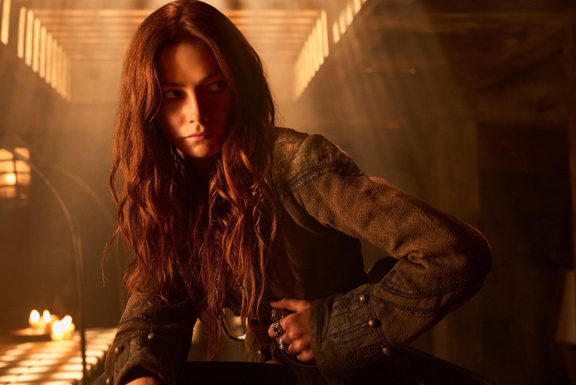 Anne Bonny in Black Sails – 8K Ultra HD Pirate Drama Wallpaper