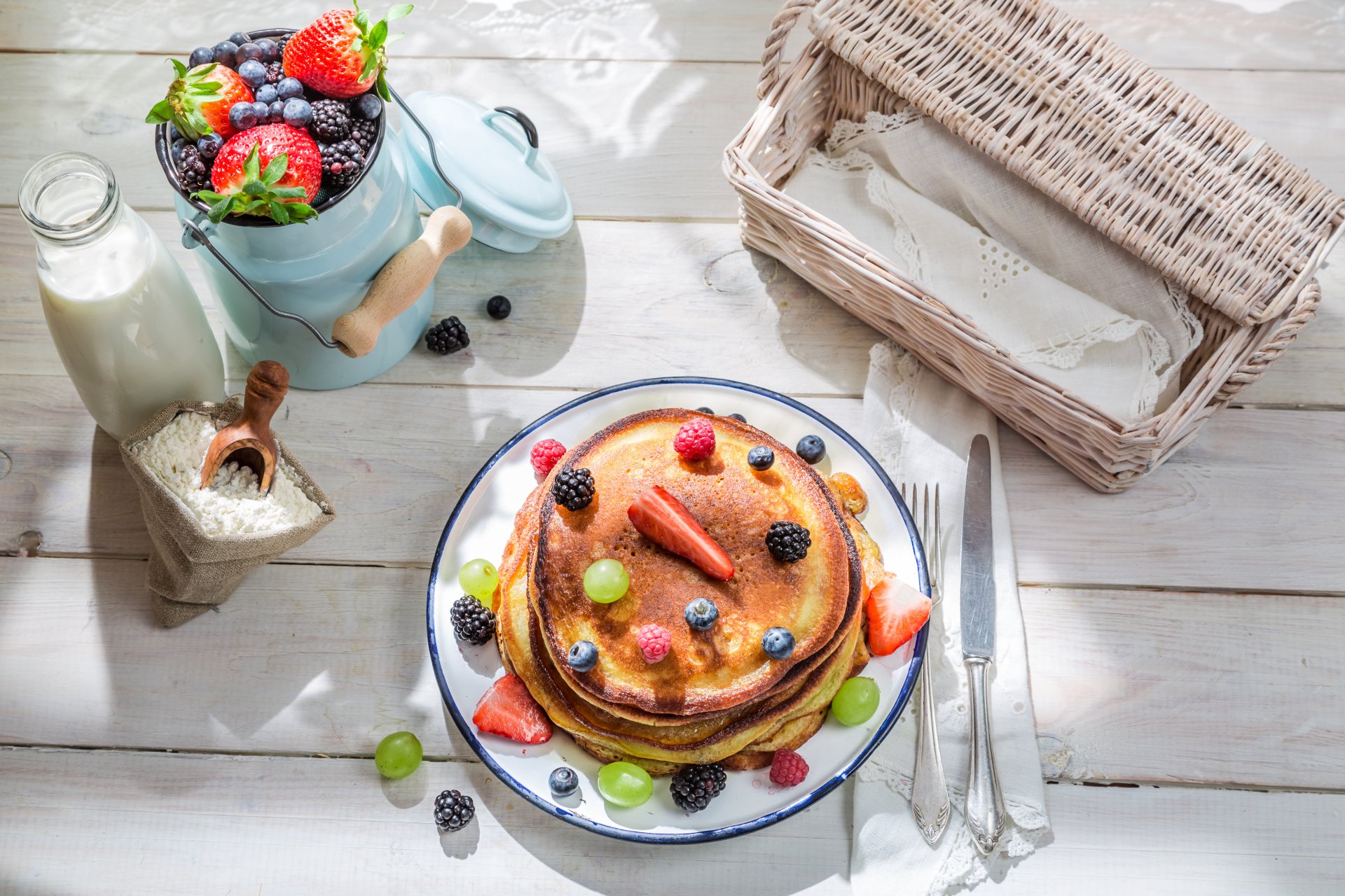 Breakfast Delight: Pancakes & Berries in Stunning 4K Ultra HD Still Life
