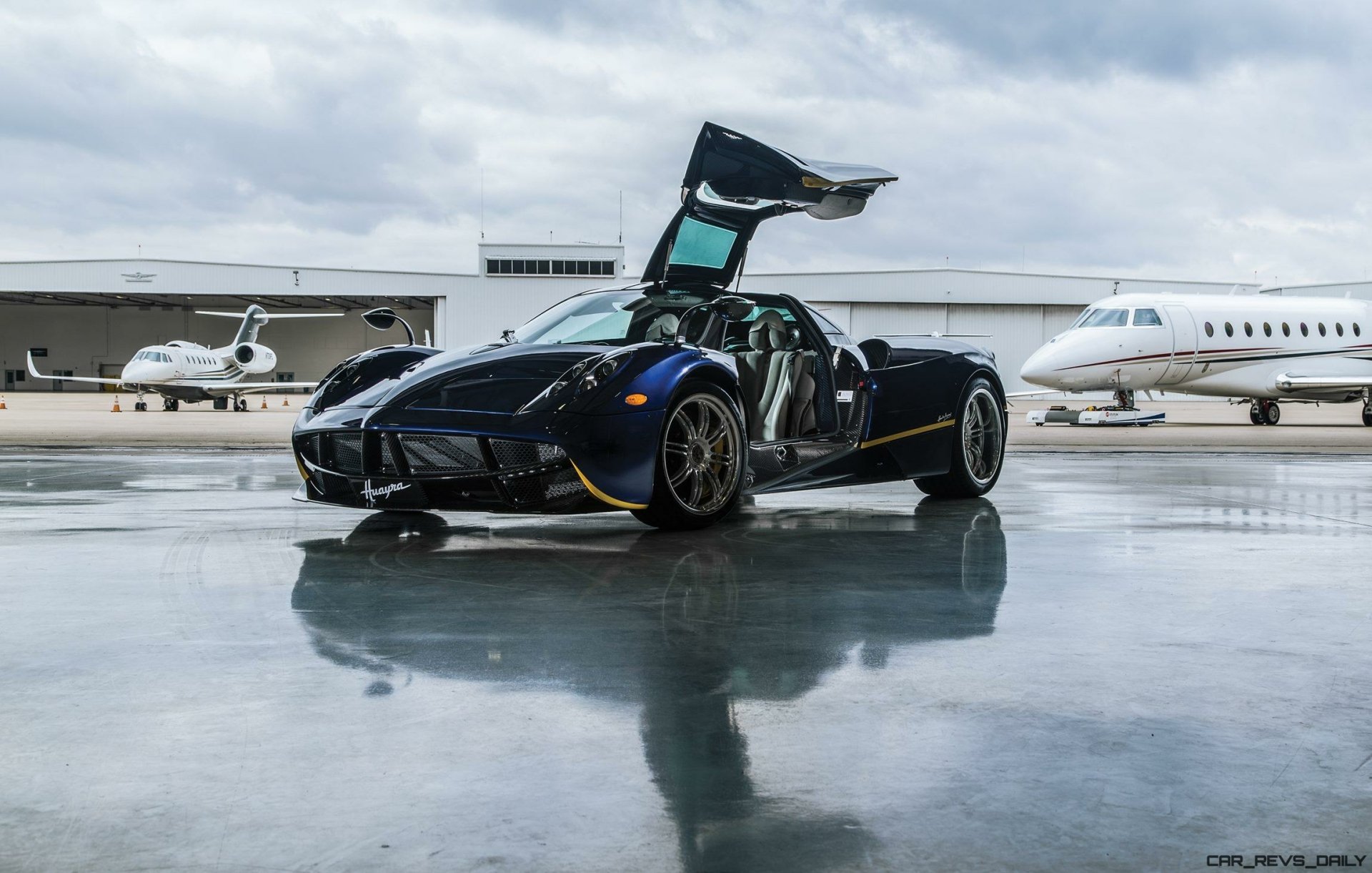Download Car Supercar Pagani Vehicle Pagani Huayra HD Wallpaper ...