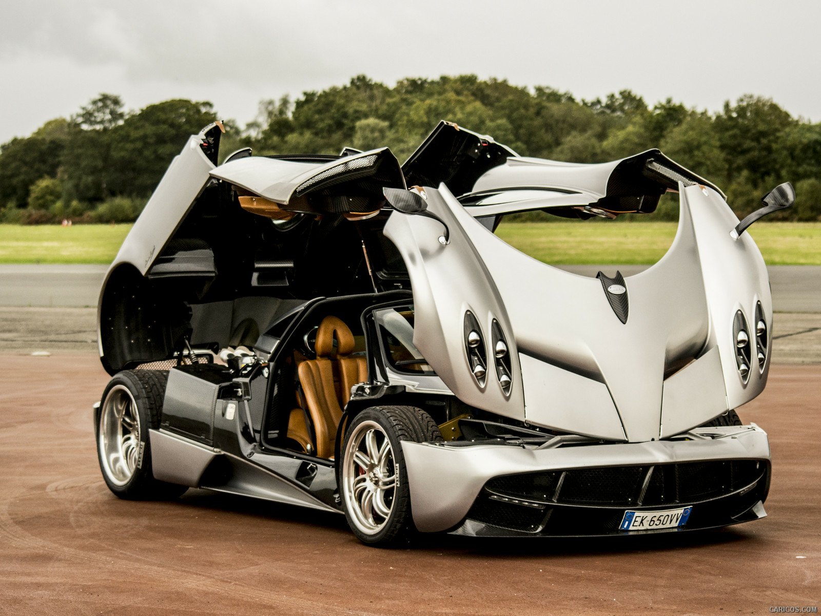 Download Car Supercar Pagani Vehicle Pagani Huayra Wallpaper