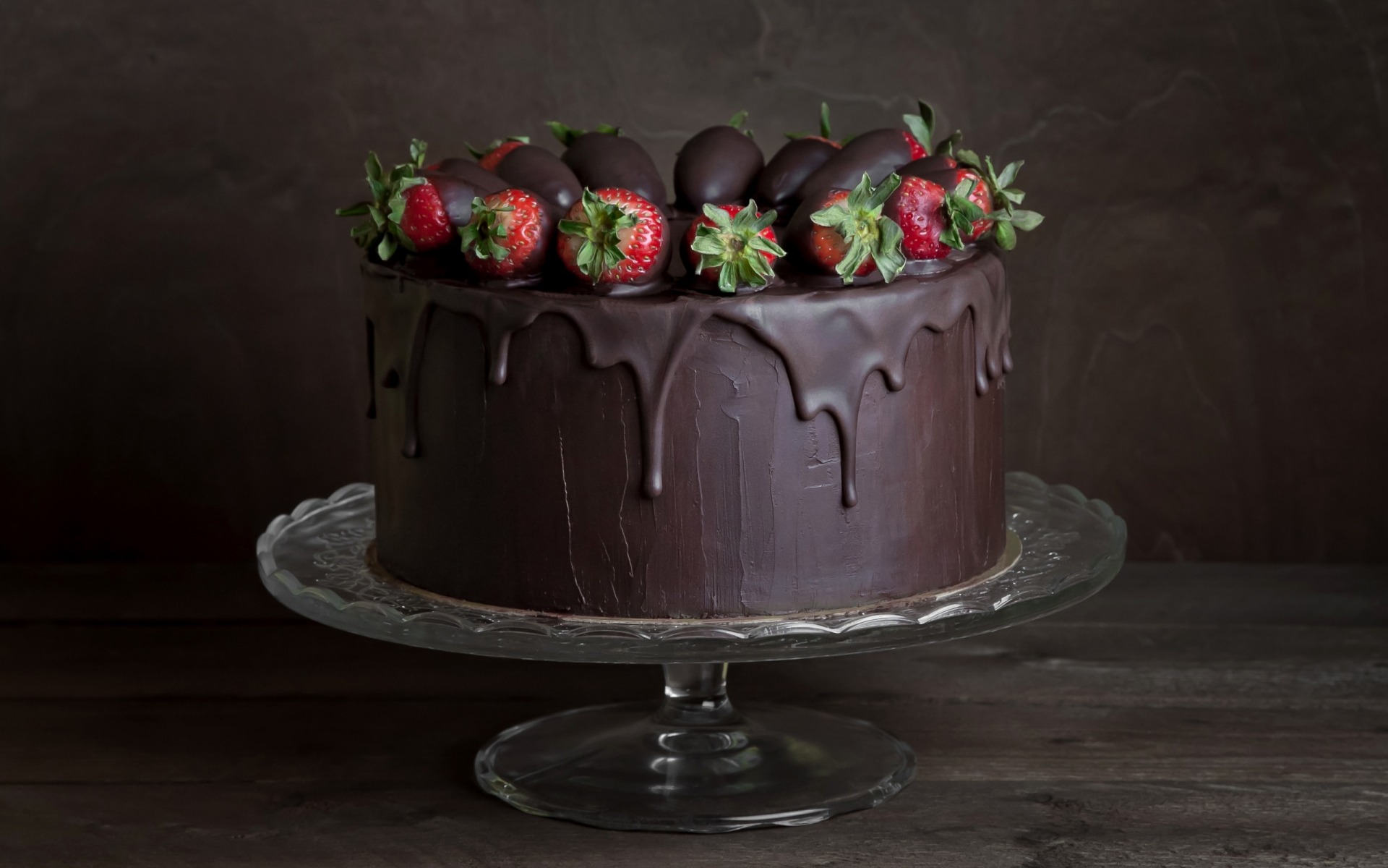 Download Strawberry Chocolate Pastry Food Cake HD Wallpaper