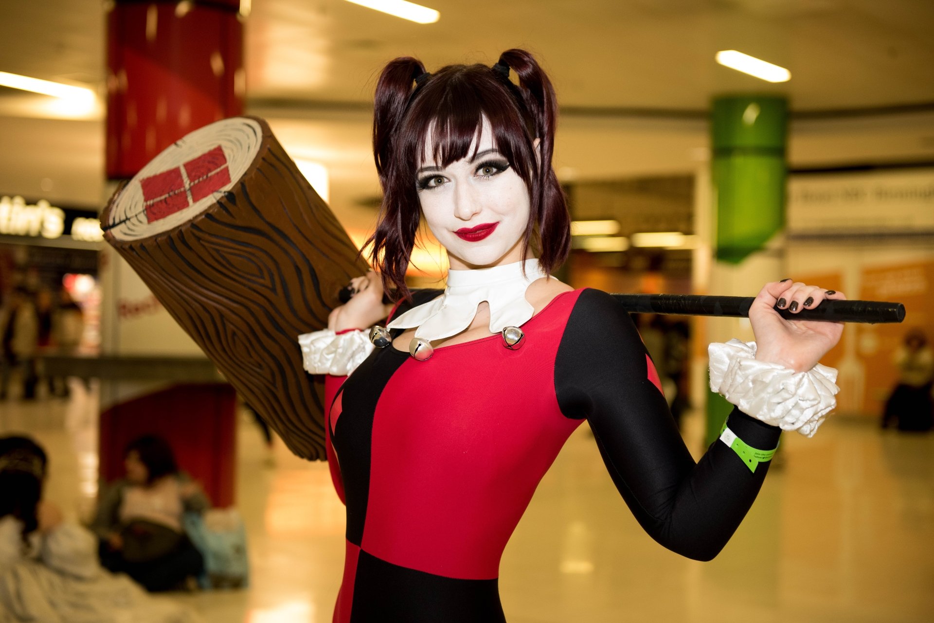 4K Ultra HD Cosplay: Vibrant Twintails Woman with Bold Lipstick & Depth ...