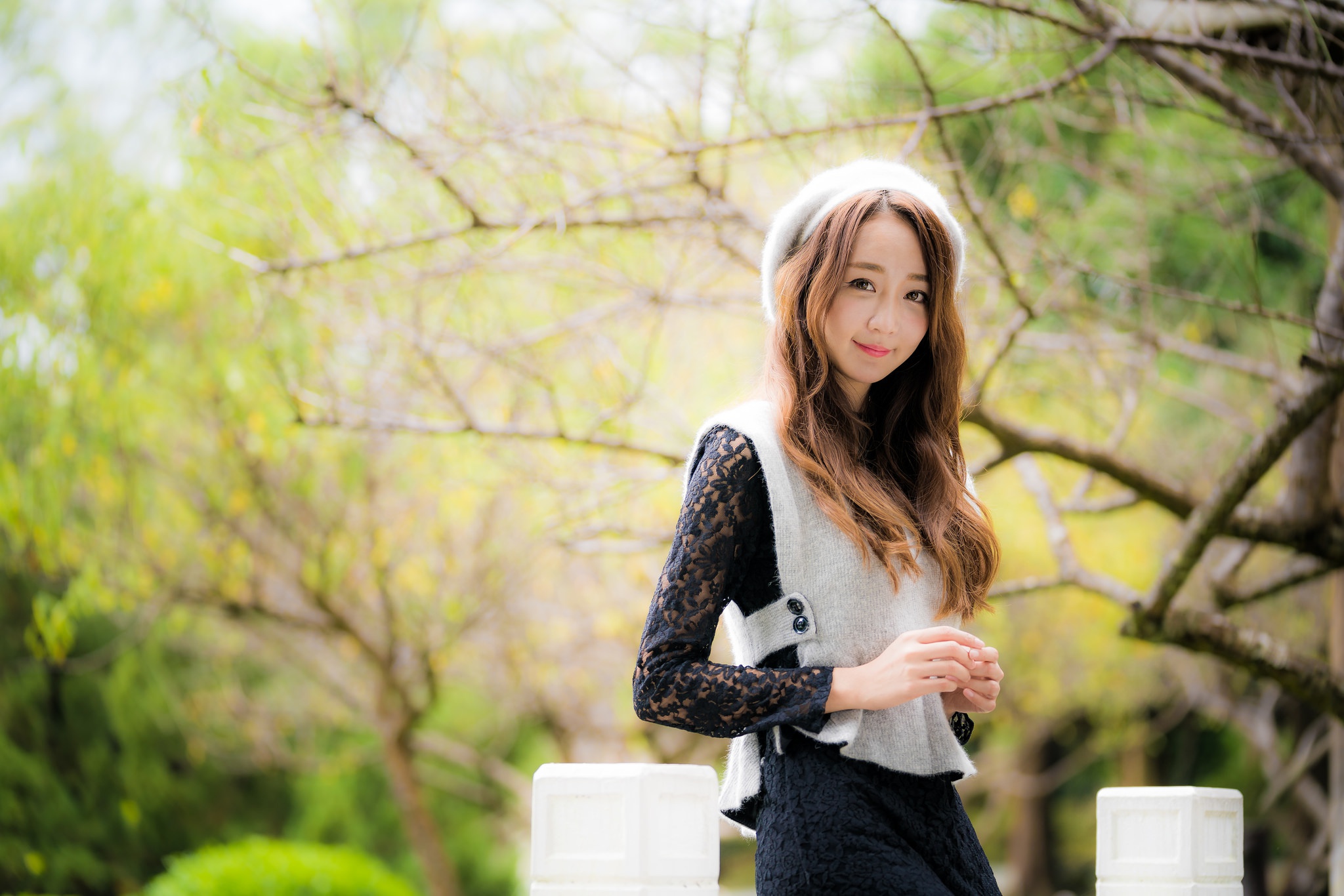 Radiant Asian Model Smiling in Soft Focus with Hat – HD Nature Portrait ...