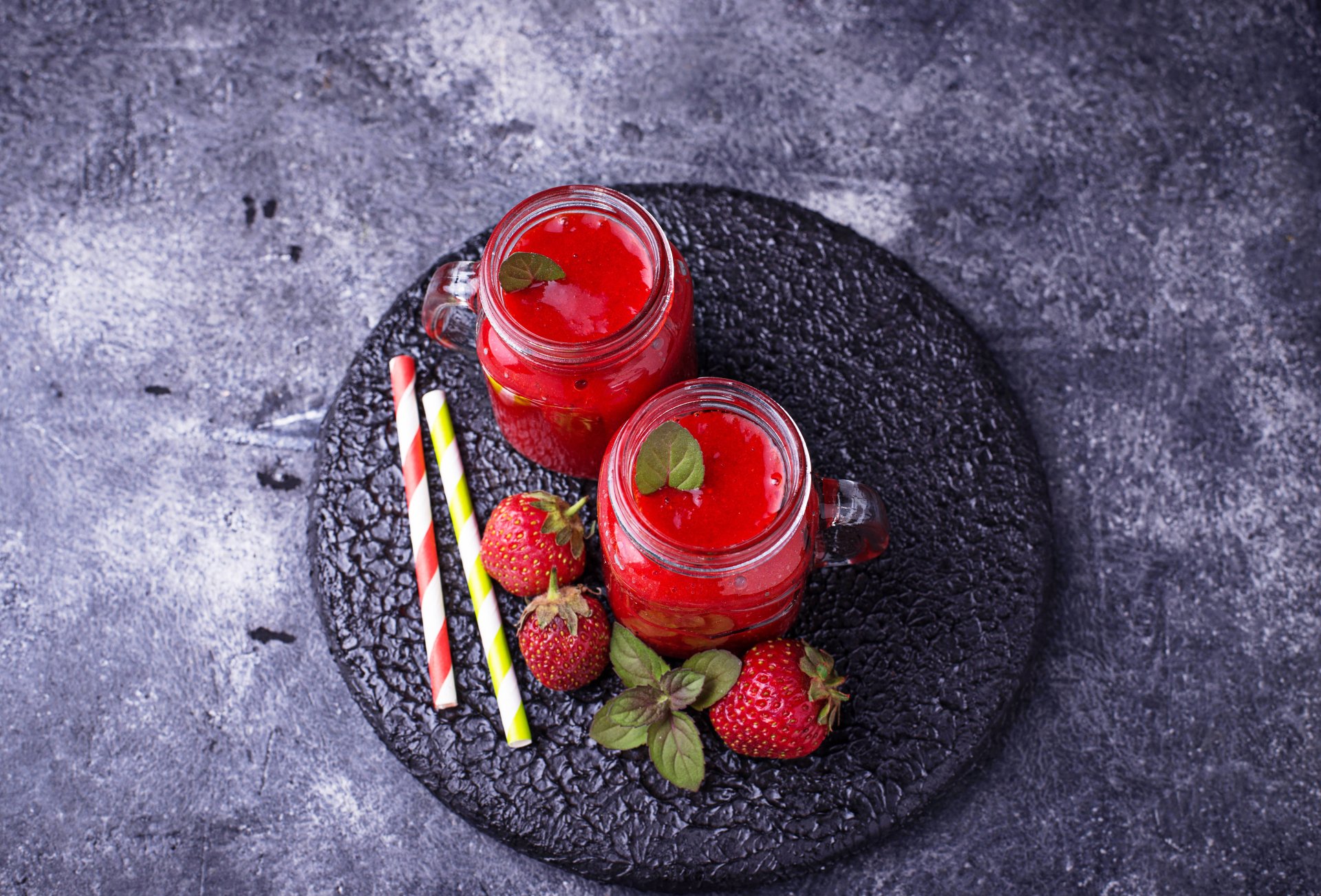4K Ultra HD Strawberry Smoothie Bliss | 4986x3385 | Wallpaper Abyss