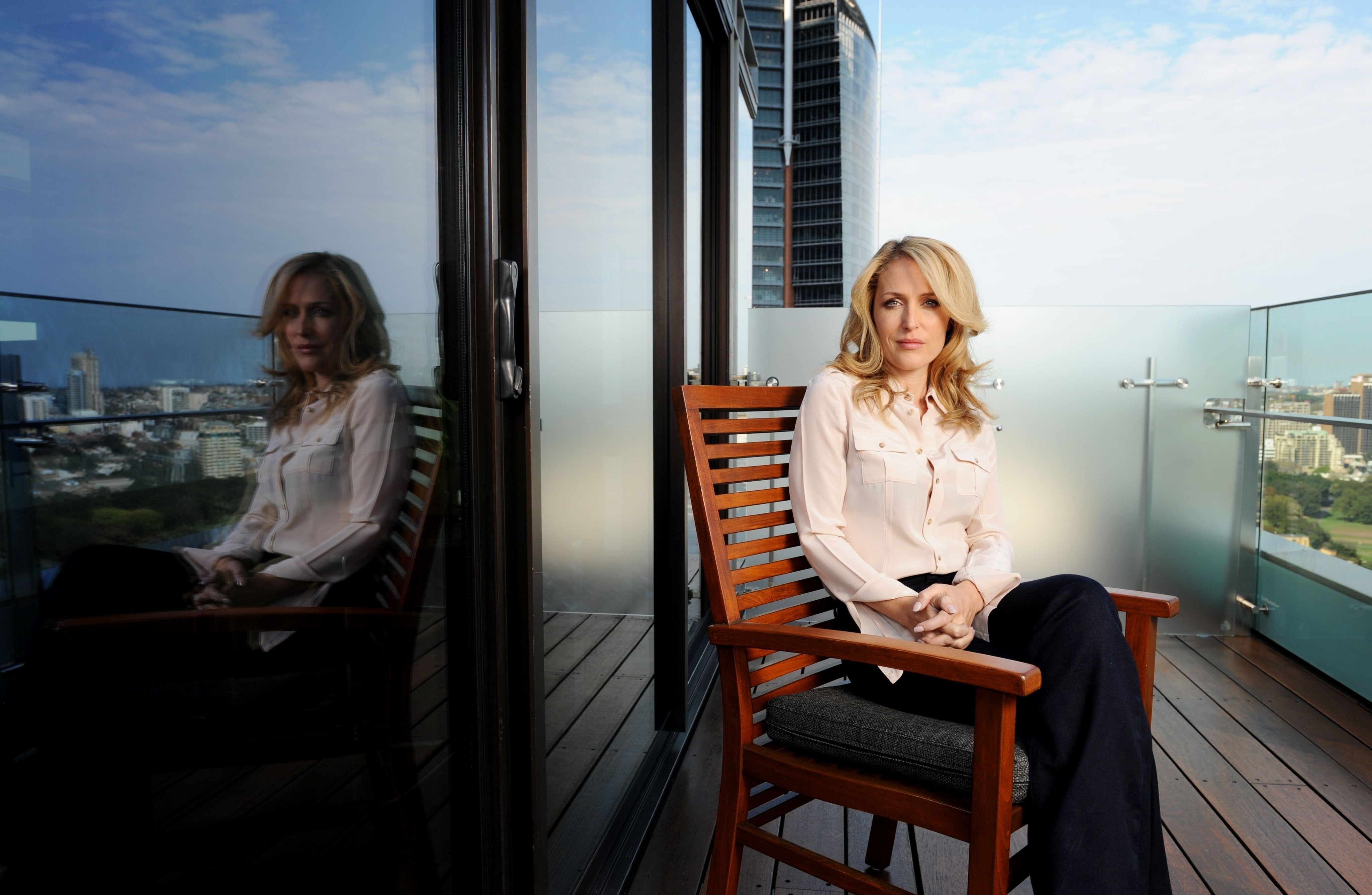 Gillian Anderson 4k Ultra HD Wallpaper