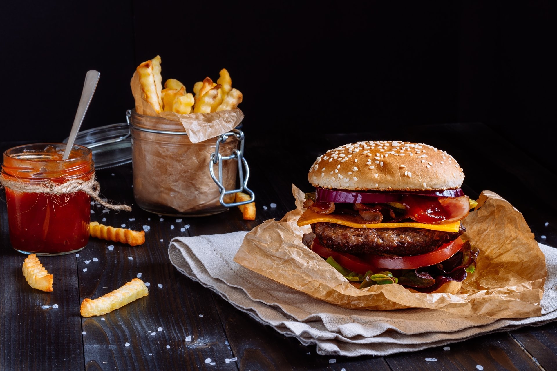 Gourmet Burger & Crispy Fries | 4K Ultra HD Food Still Life Wallpaper