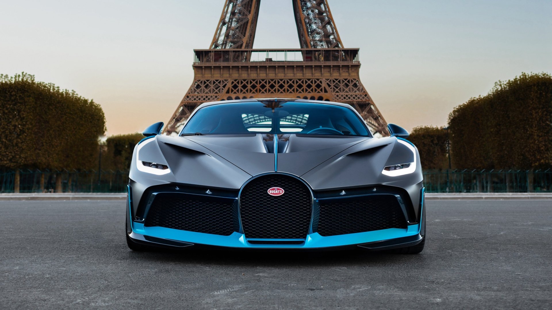 Download Paris Supercar Black Car Car Bugatti Vehicle Bugatti Divo HD ...