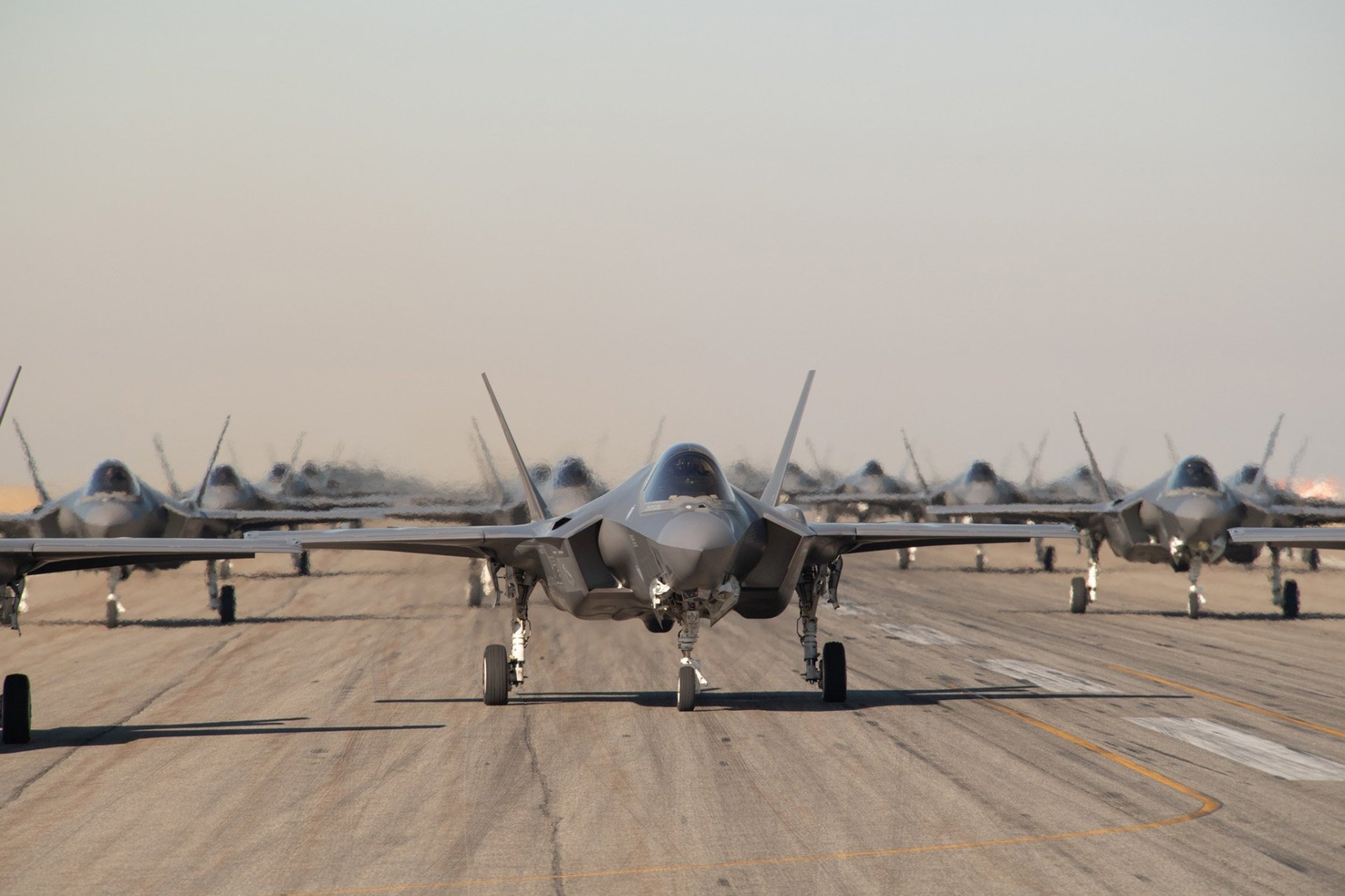 F-35 Lightning II Jet Fighters: HD Military Warplane Formation ...