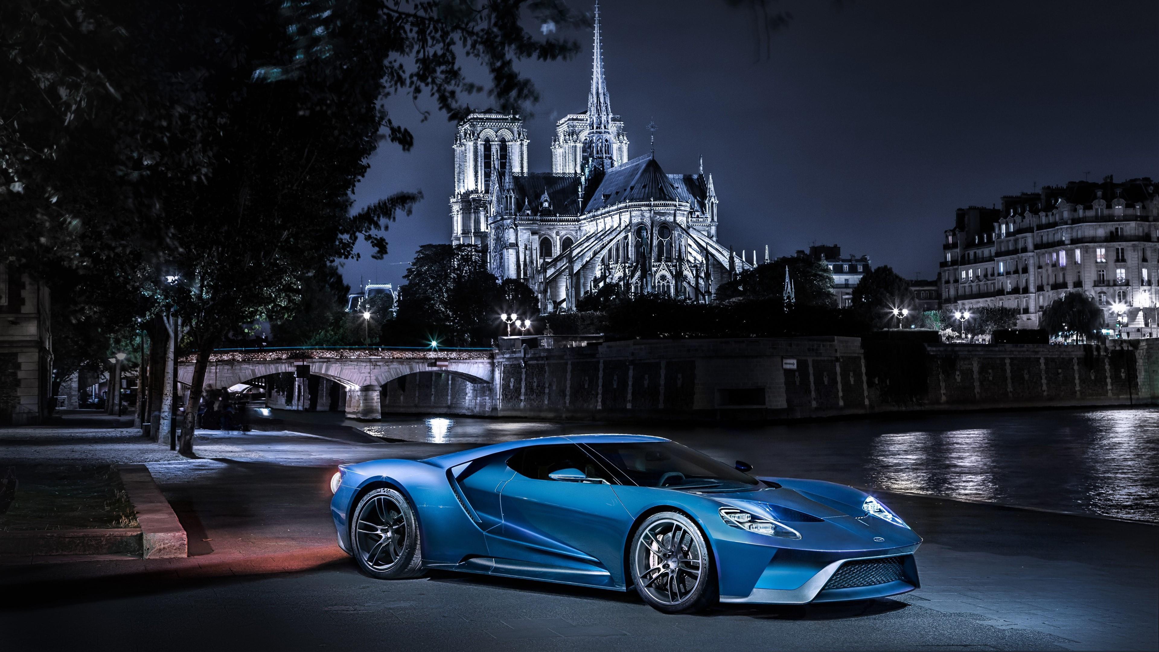 Ford GT Supercar in Stunning 4K Ultra HD – Night Drive Elegance