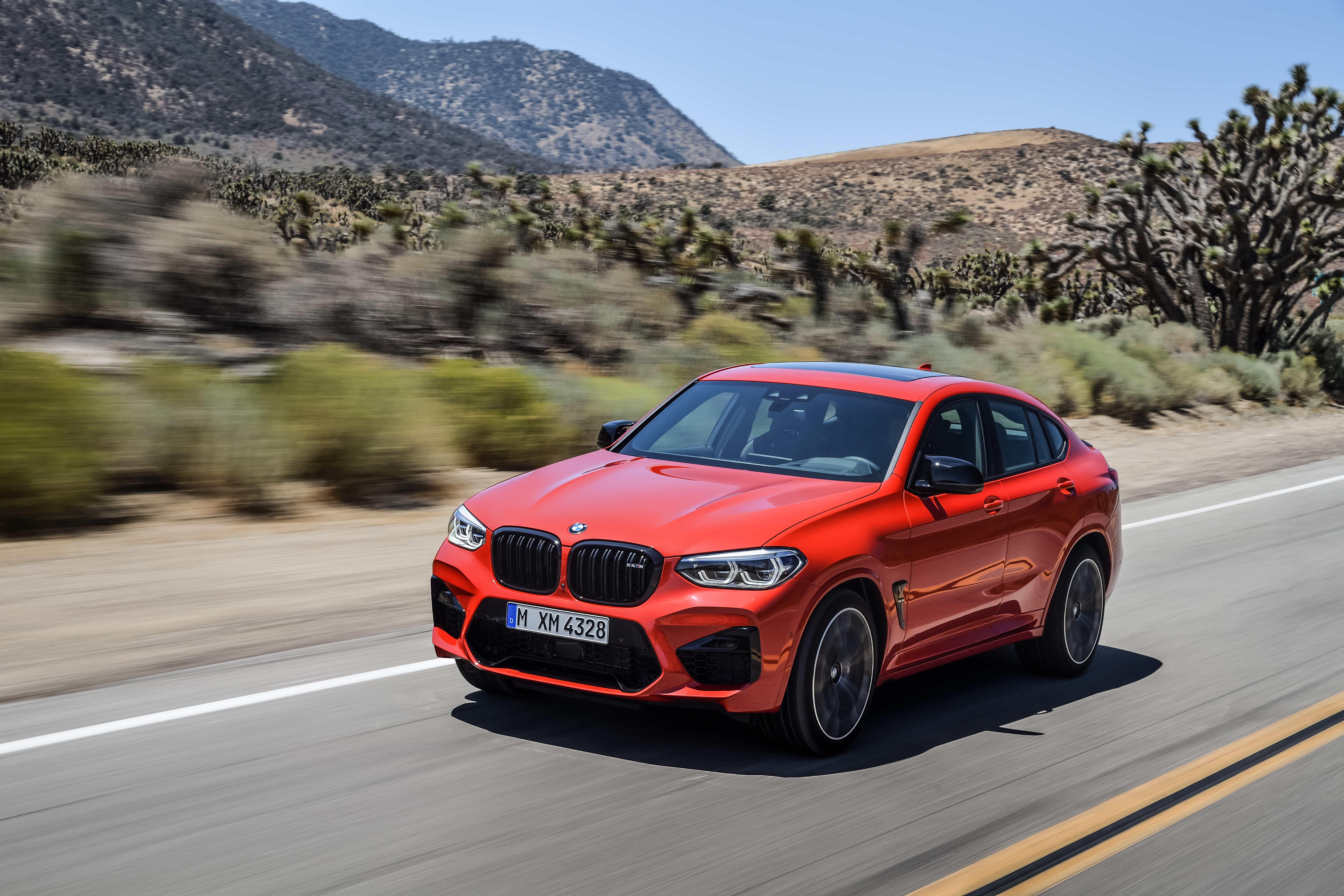 Download SUV Car BMW Vehicle BMW X4 4k Ultra HD Wallpaper